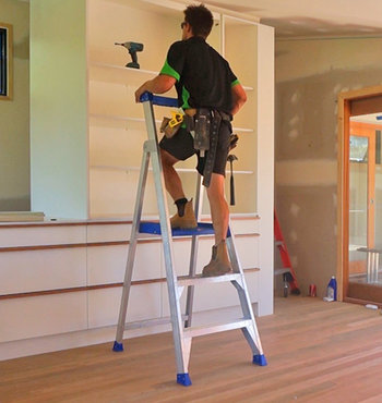 BAILEY P150 Aluminium Platform Ladder 4ft (1.2m) - Industrial Rated ...